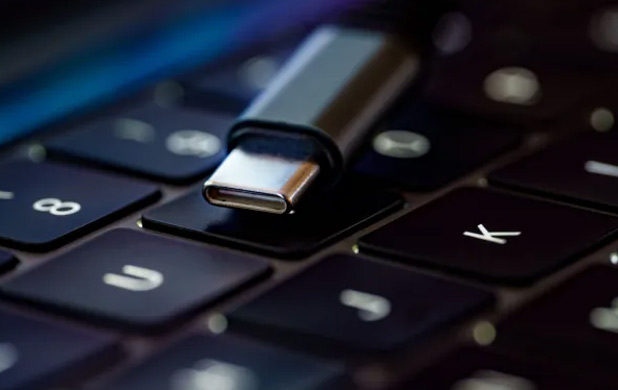 Resolving USB Type-C Port Protection Issues for Portable Devices